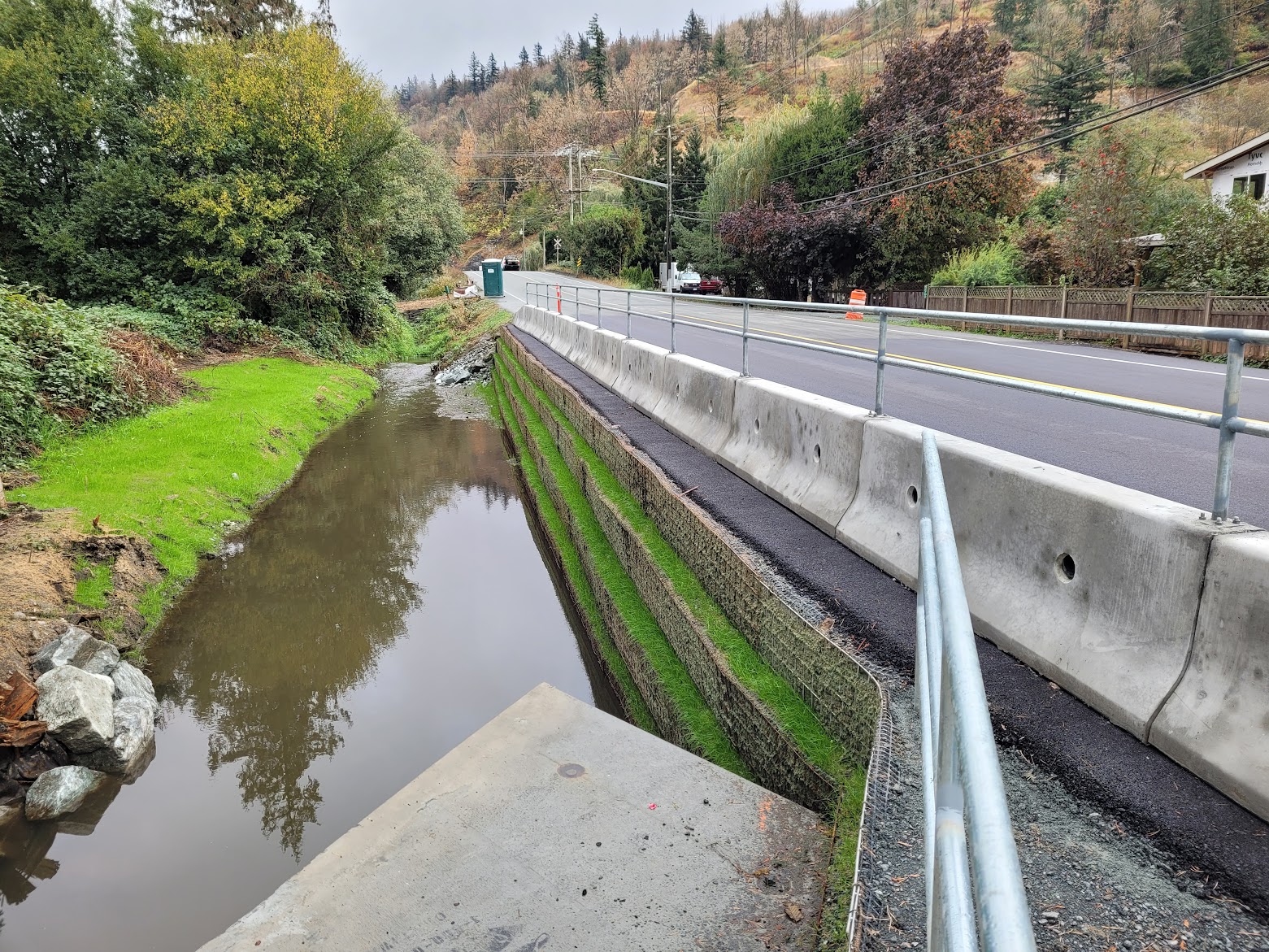 Ford Road CLOSED at Rogers-Ford Ditch for Retaining Wall Construction ...